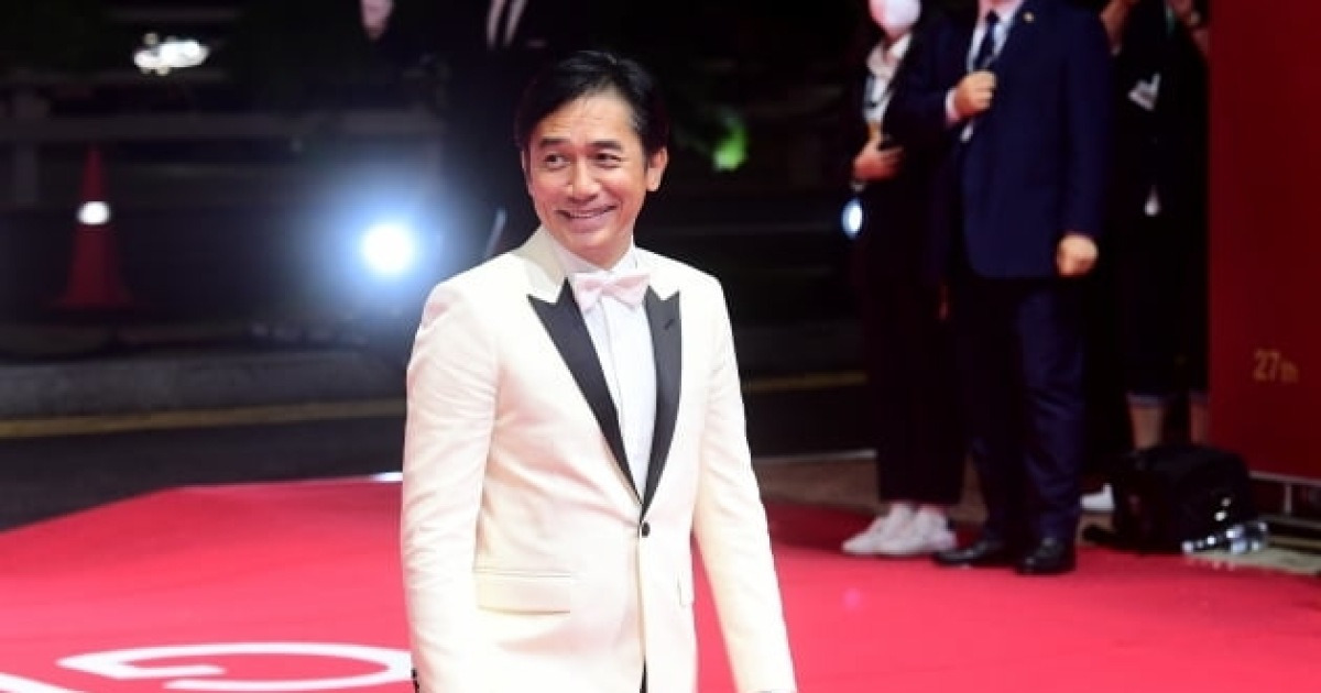 [포토] 양조위, '멋진 미소로 등장' (27th BIFF)