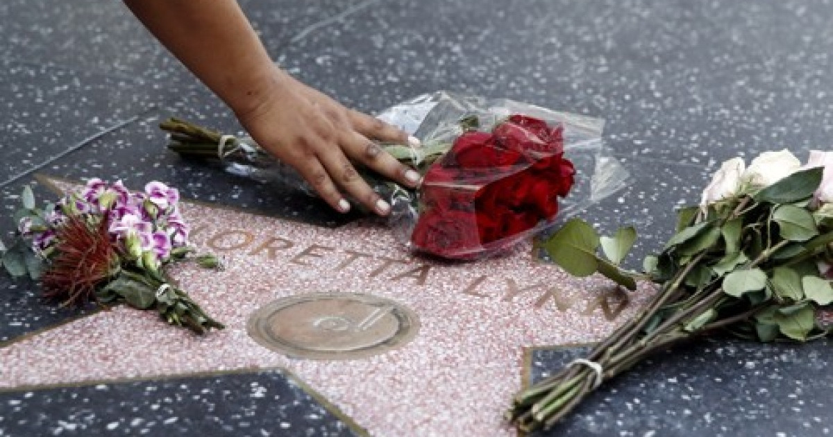 USA LORETTA LYNN DEATH