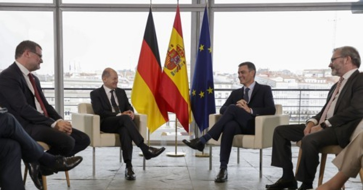 SPAIN GERMANY SUMMIT