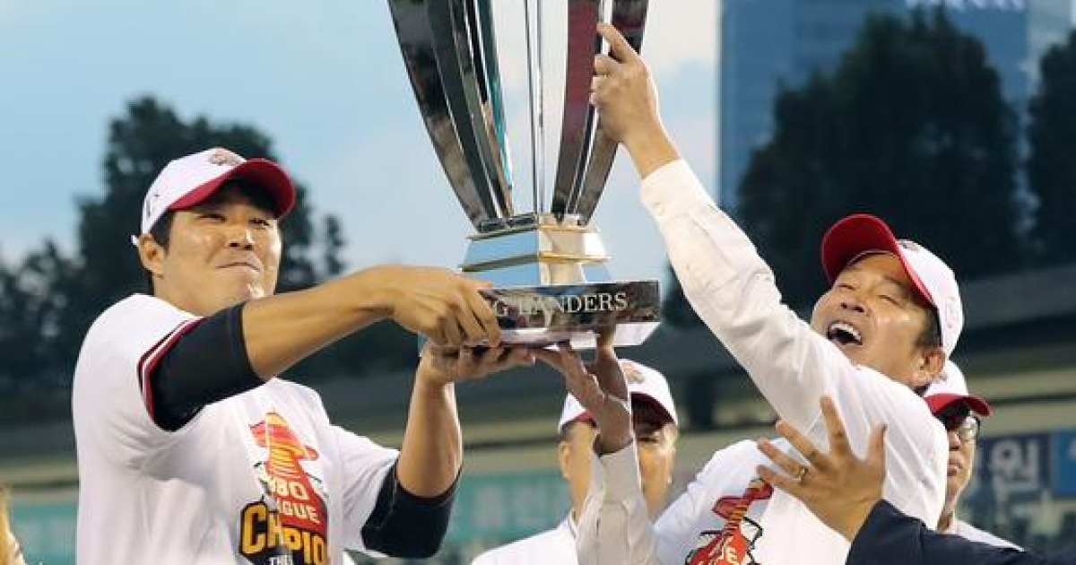 팀 마지막 KS MVP 한유섬 "수상 한 번 해봤잖아요, 나눠서 해야죠"