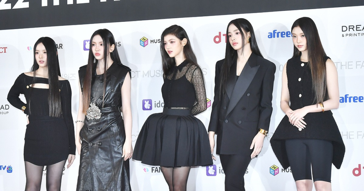 레드카펫 뉴진스(NewJeans), 미모에 눈 뗄 수 없어요 (TMA)[포토엔HD]