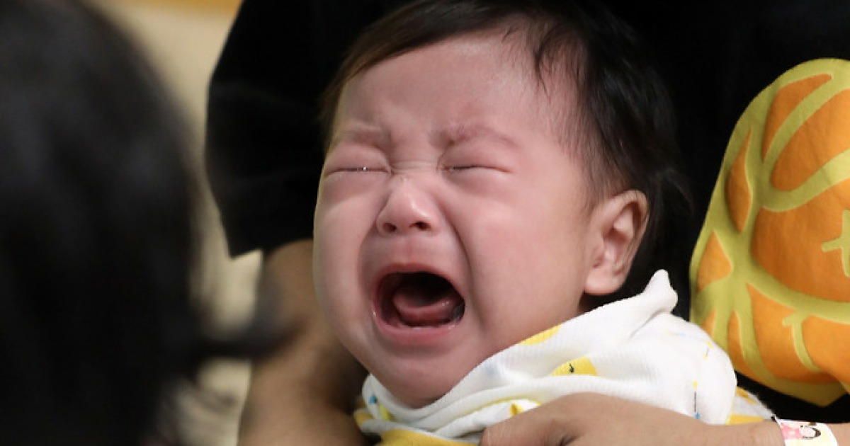 [속보] 오후 6시 신규확진 2만5072명 전날보다 1만2559명↑