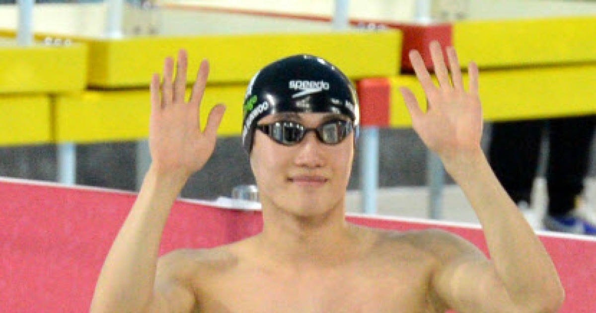 황선우 '금물살'.. 전국체전 자유형 200m 1위