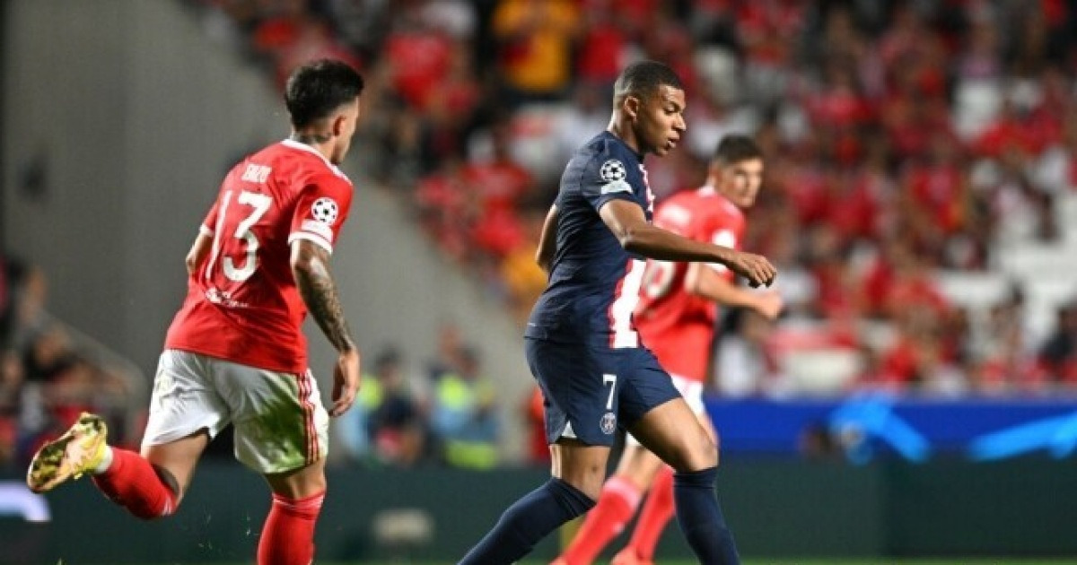 [ucl.review] '음바페 동점골' PSG, 벤피카와 1-1 진땀 무..1위 수성