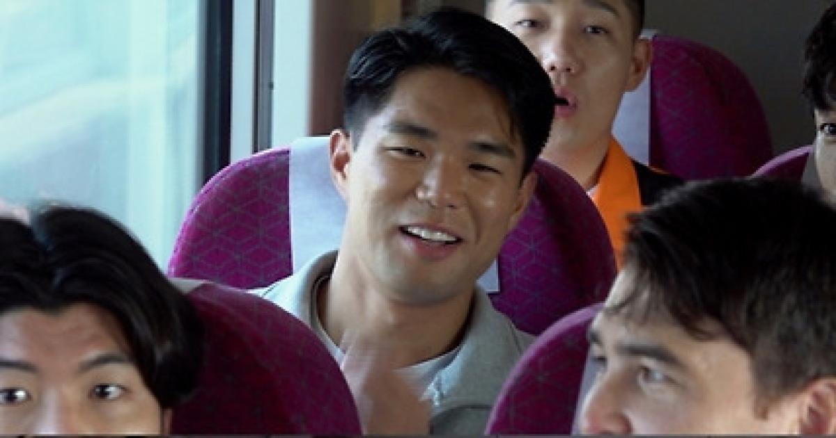 '뭉쳐야 찬다 2' 경기도 제패한 '어쩌다벤져스', 포상 휴가 떠난다