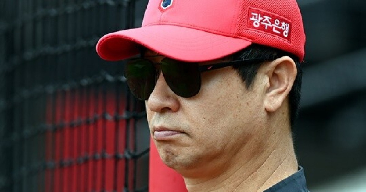 '장고 끝 놀린' KIA 김종국 "내일이 없는 경기, 가장 컨디션 좋은 선수 선택"[WC1차전]