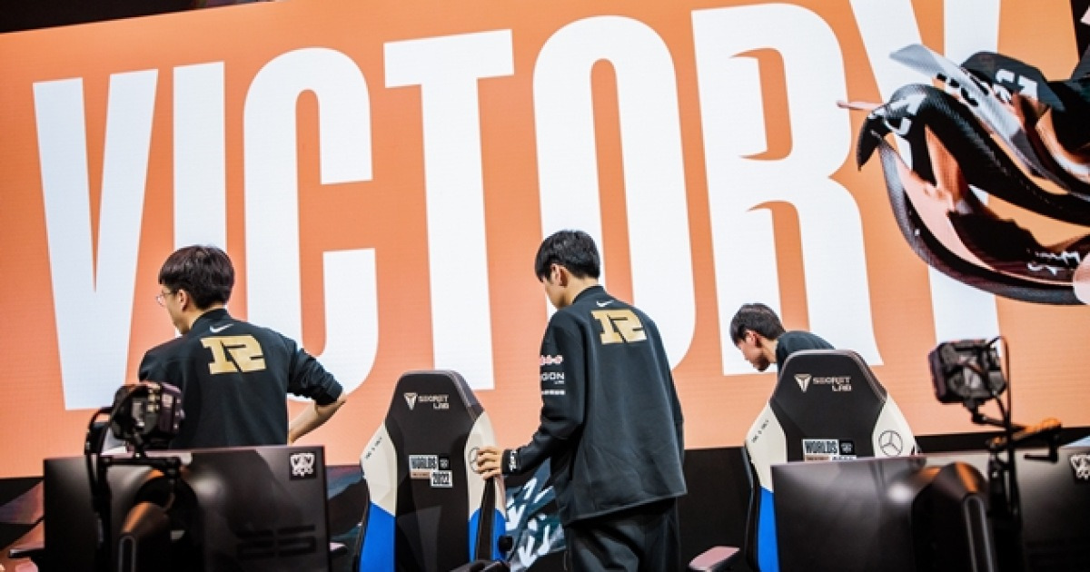 [롤드컵] 프나틱, JDG, 로그, RNG..LCK에 일격 날린 유럽과 중국