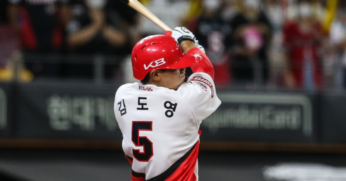 [IS WC1]데뷔 시즌 PS 무대 밟은 김도영 "확실히 분위기가 다르네요"