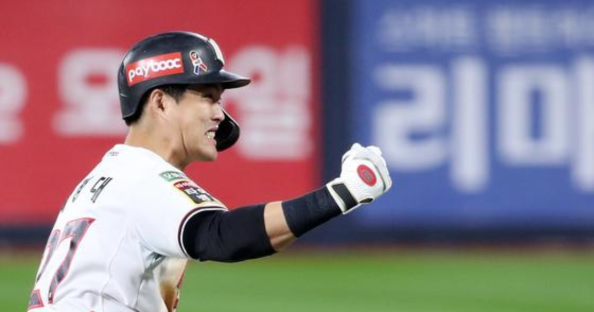 [IS WC1]'마운드 총력전 맞불' KT, KIA 꺾고 WC 종지부..고척행