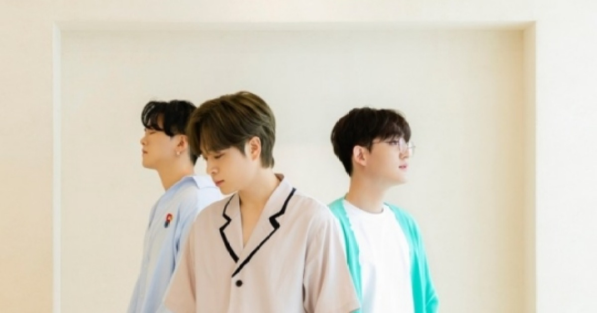 포맨, 'Made in 4MEN' 프로젝트 돌입..2000년대 명곡 '아프고 아픈 이름' 18일 발매