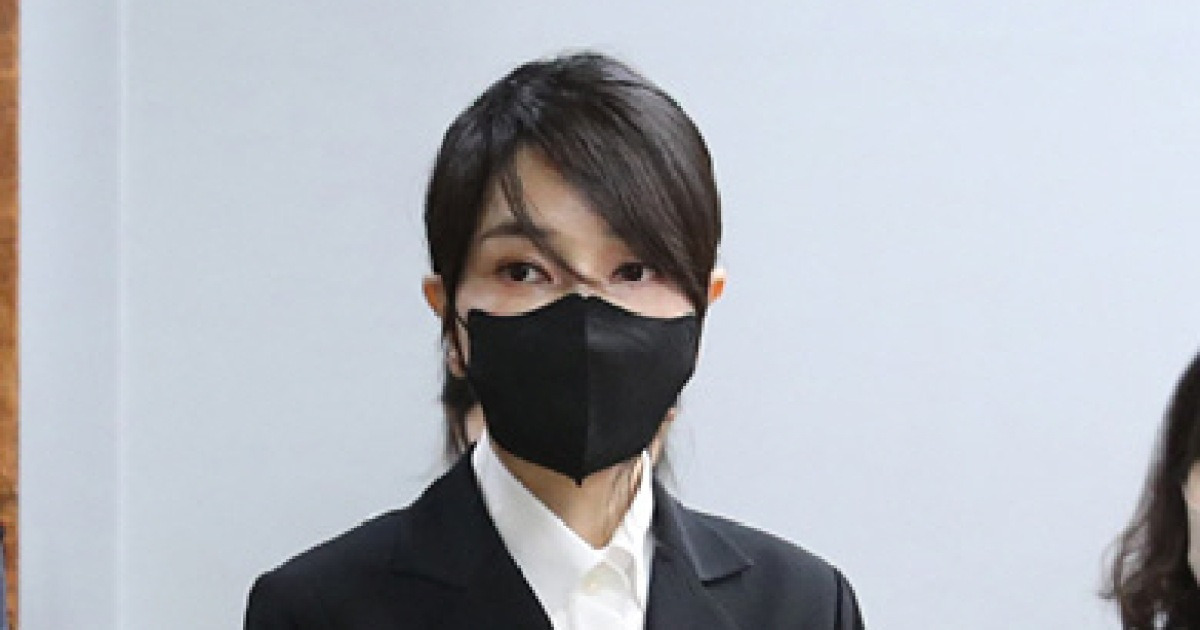 김건희 여사, '정인이 사건' 2주기 앞두고 추모