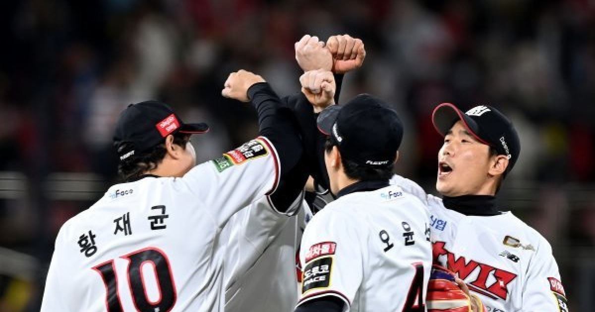 '이변은 없었다' 정규시즌 4위 KT, 6-2로 KIA 제압하고 준PO행