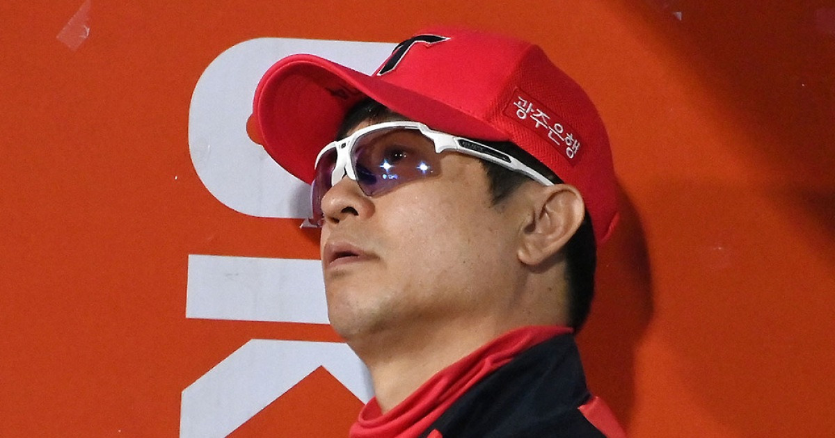 'PS 마감' KIA 김종국 감독 "과감한 결단 부족했다" [WC1]