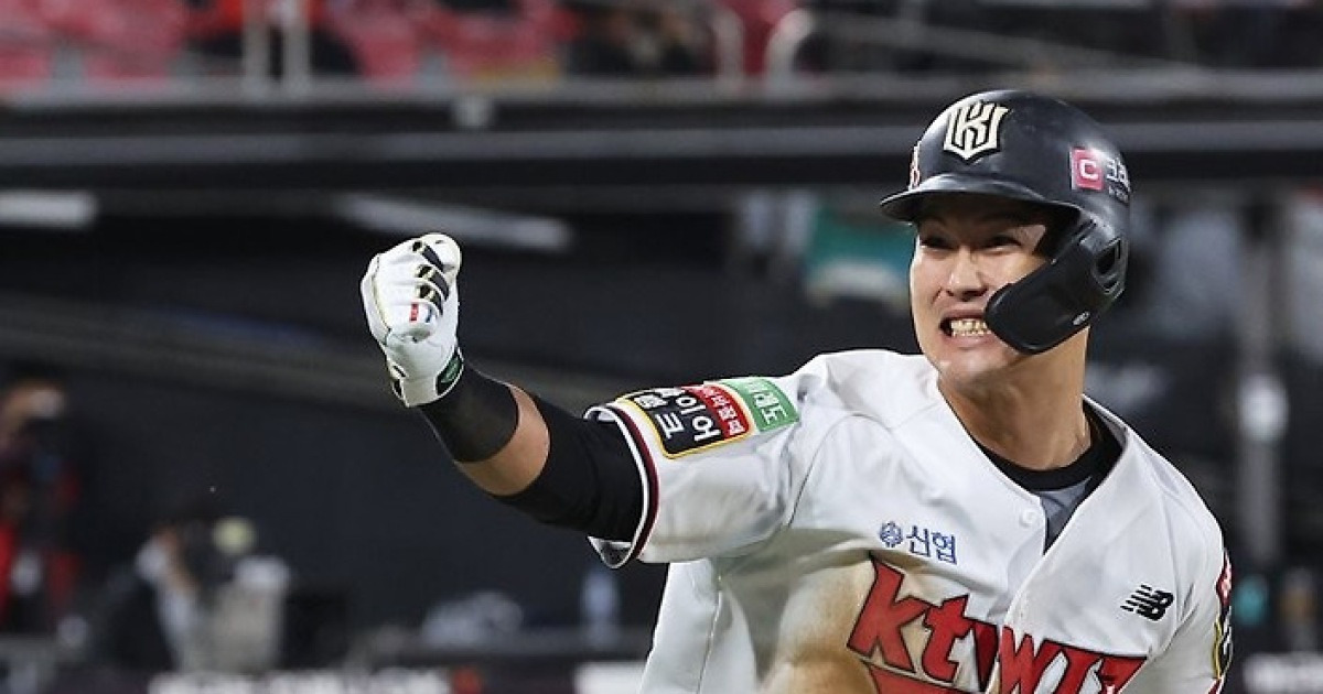 WC MVP 배정대 "슬라이더 노리라는 조언..최고의 결과"(종합)