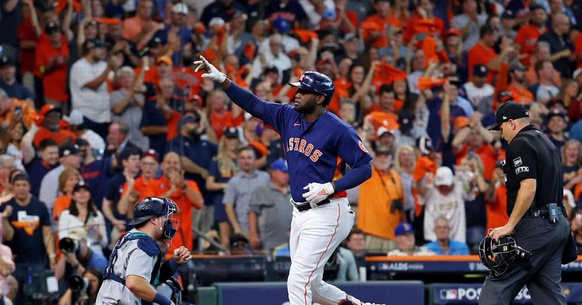 MLB 휴스턴, 시애틀 잡고 ALDS 2연승..알바레스 또 결승 홈런