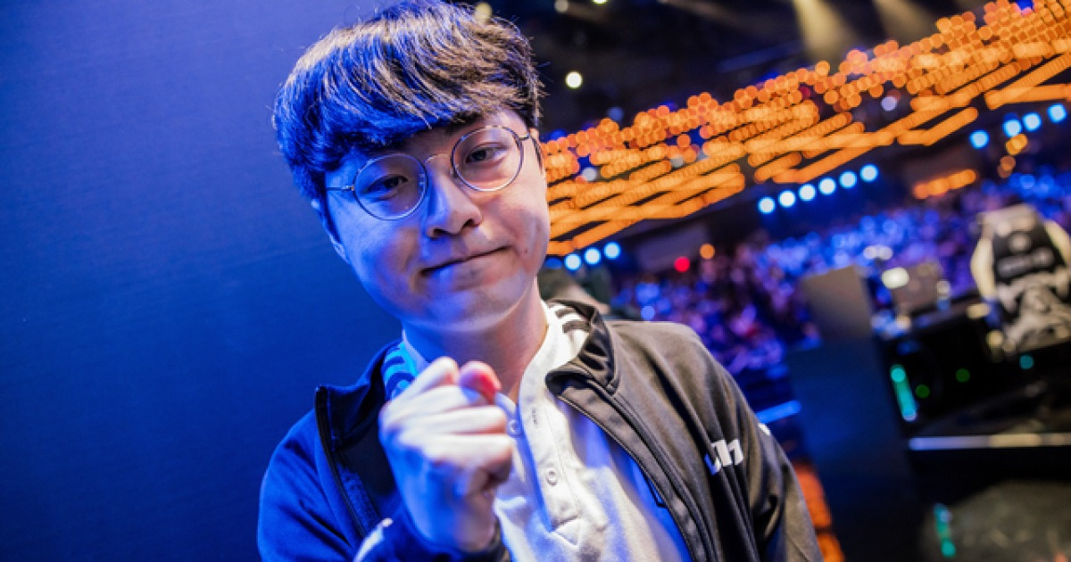 [롤드컵] DK, 2승 노린 홈팀 EG 제압하며 "JDG 나와"