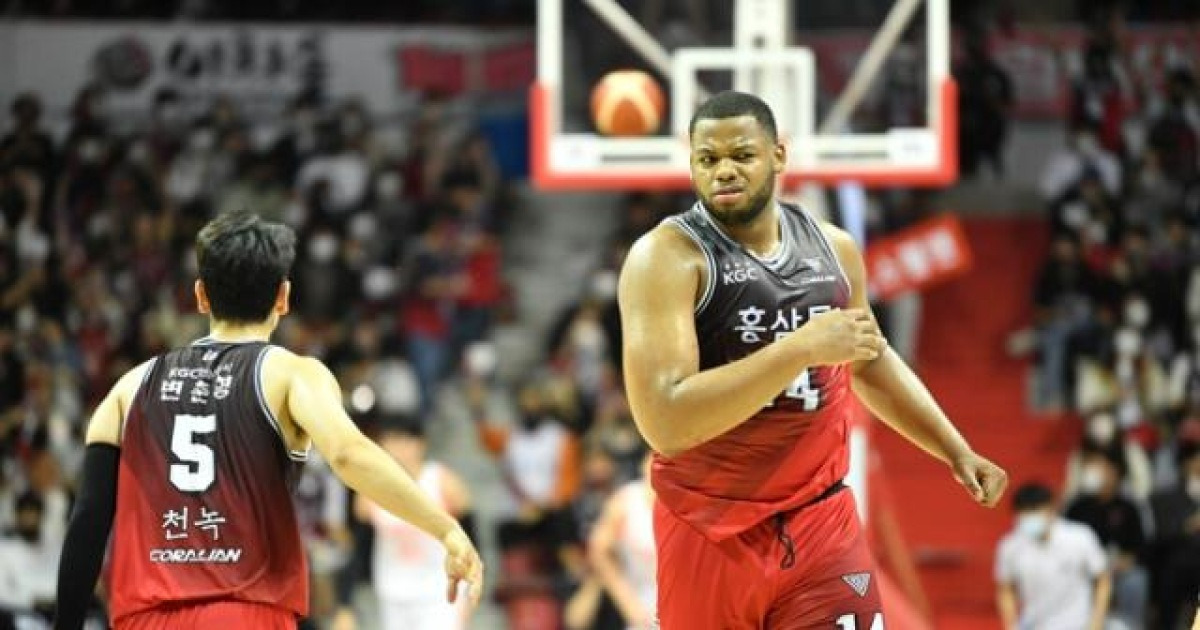 KGC인삼공사, '김승기 더비' 잡고 개막 2연승