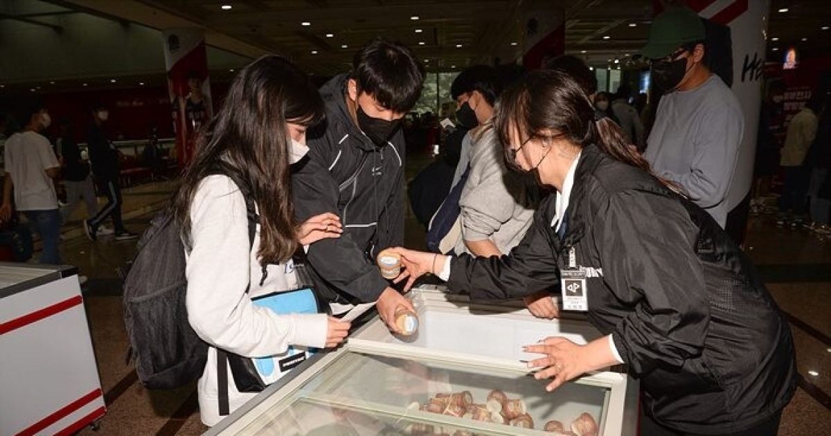 [JB화보] KGC인삼공사-고양 캐롯의 KGC 홈개막전 이모저모