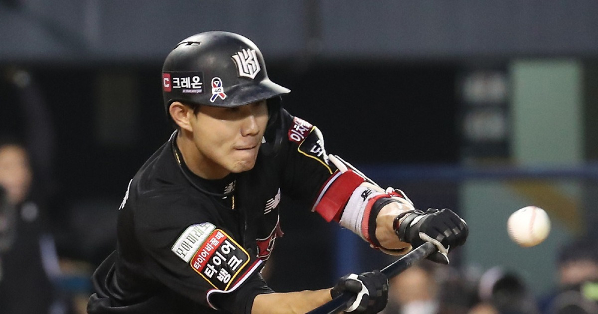 [준PO1] KT 심우준 "체력적으로 지쳐..빨리 우승하고 PS 마치고파"