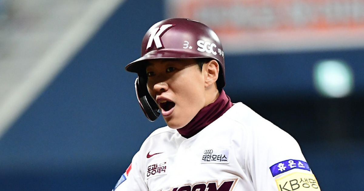 [준PO1 MVP] PS 타율 0.426..송성문에게 가을 활약은 과학이다