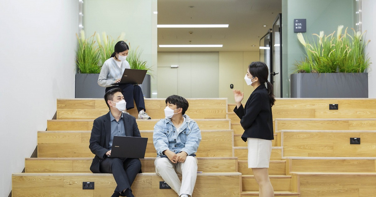 Samsung opens remote offices to boost hybrid working