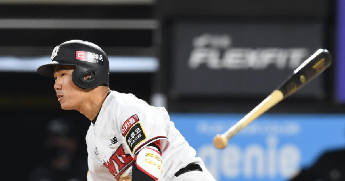 조연?→PS에선 주연급 활약, KT 신본기 날아오를까[준PO2 시선집중]