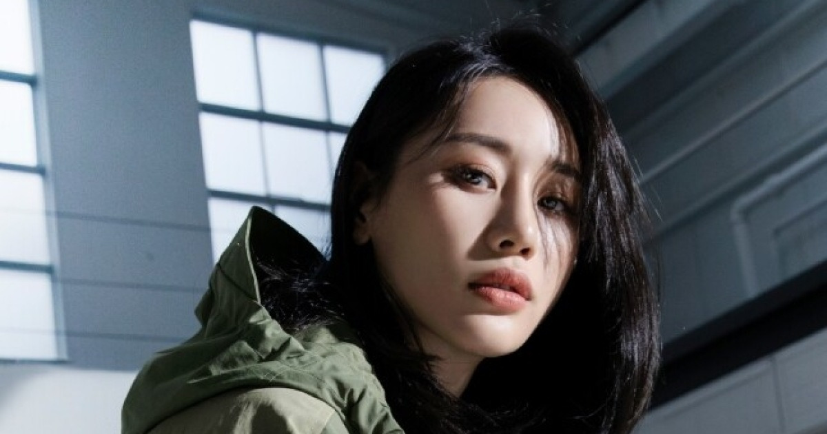 WKBL, 파일럿 소재로 한 디지털 화보 공개.. 파격 '그 자체'