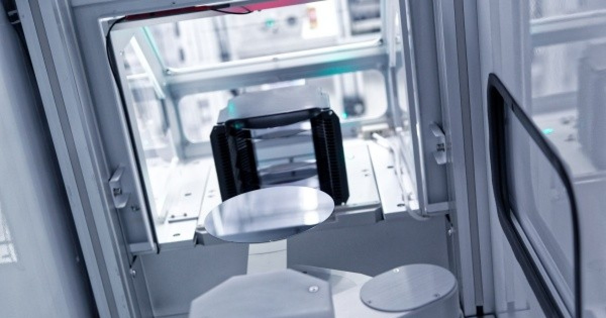 Sanan IC, 불확실한 상황 속에서도 화합물 반도체의 혁신 주도