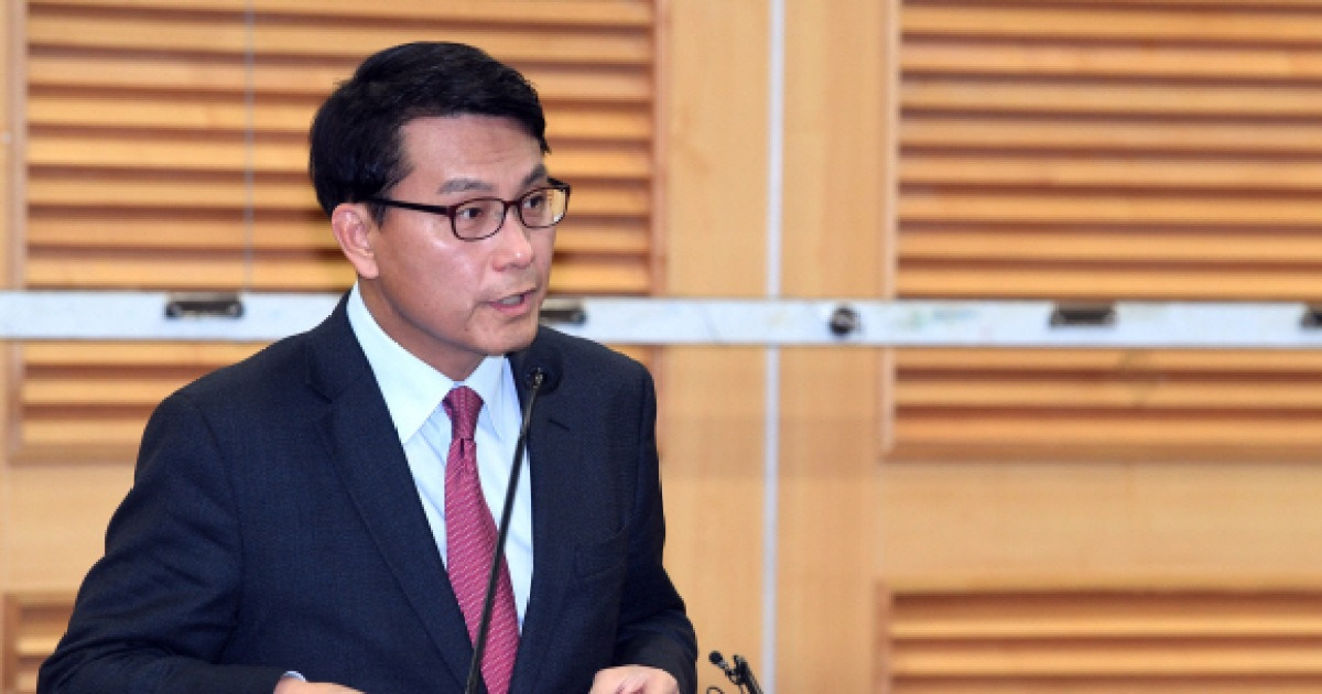 김기현 여성 군사교육 의무화 발언에 윤상현 비현실적