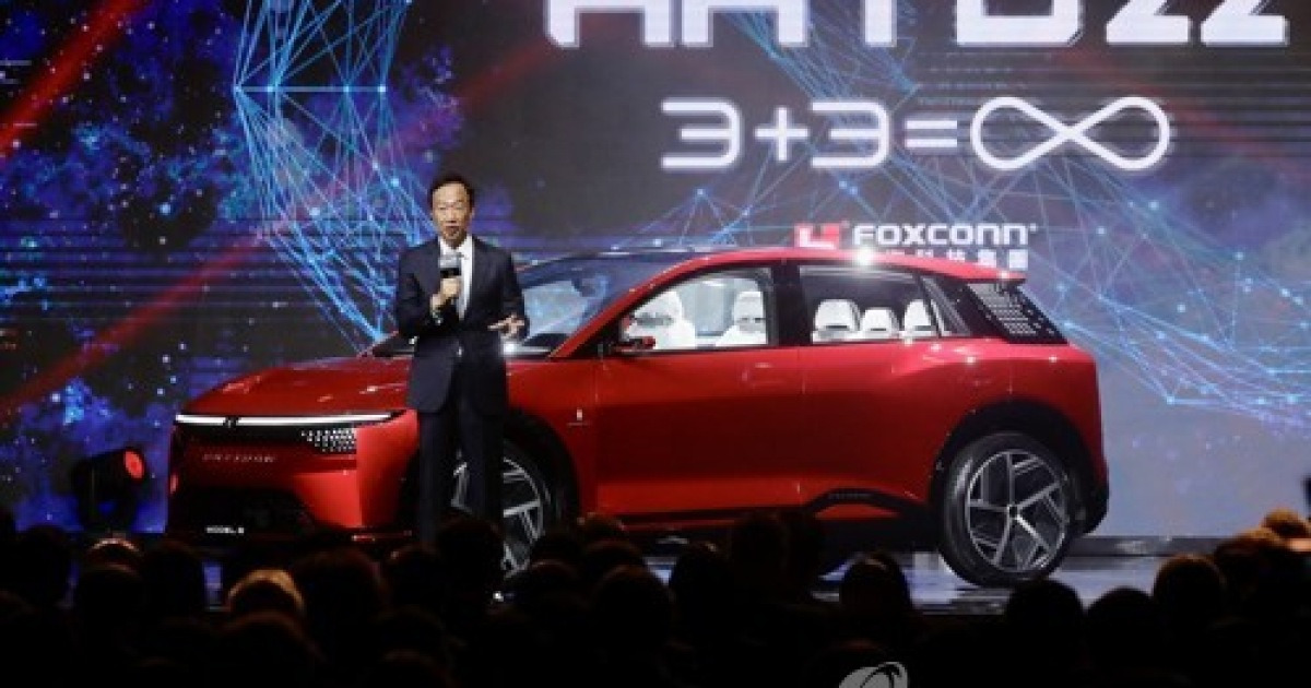 TAIWAN BUSINESS FOXCONN E-VEHICLE