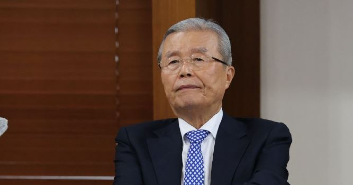 김종인 이준석 2024 총선 때 국회 진출 못하면 정치 인생 마감