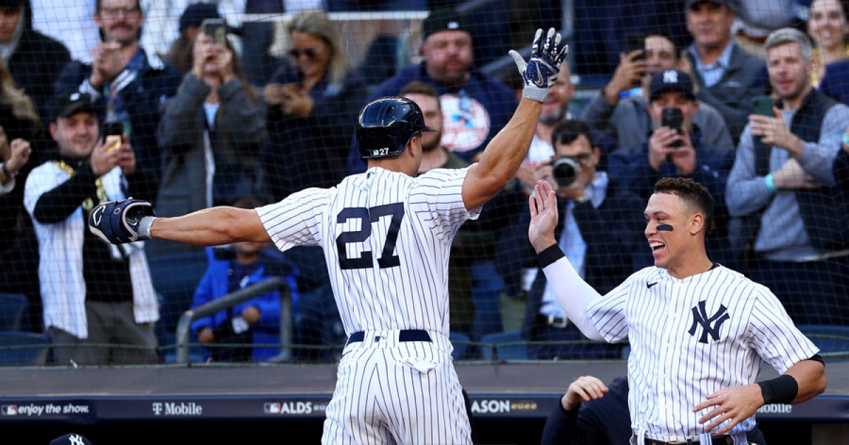 '저지+스탠튼 홈런포' 양키스, 클리블랜드 꺾고 ALCS 진출 성공..휴스턴 나와라 [ALDS]