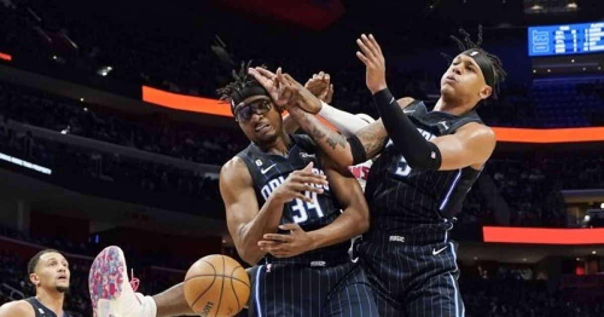 Magic Pistons Basketball