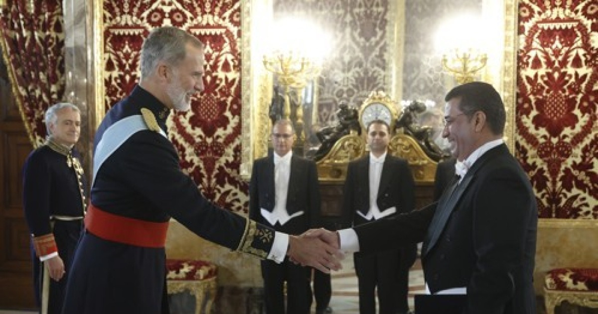 SPAIN AMBASSADORS CREDENTIALS