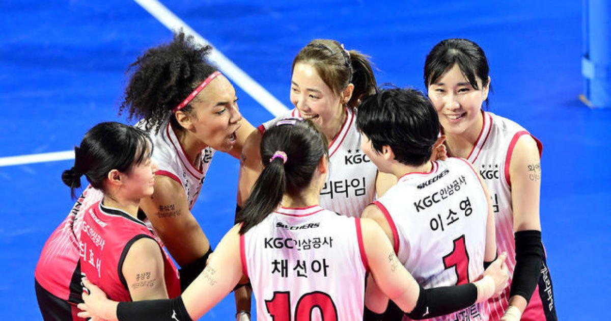 ‘엘리자벳·이소영 활약’ KGC인삼공사, IBK기업은행 3-2 제압…고희진 감독 첫 승 [화성 리뷰]