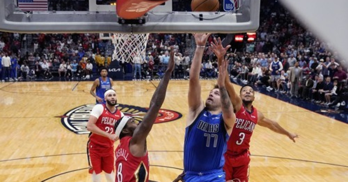 Mavericks Pelicans Basketball