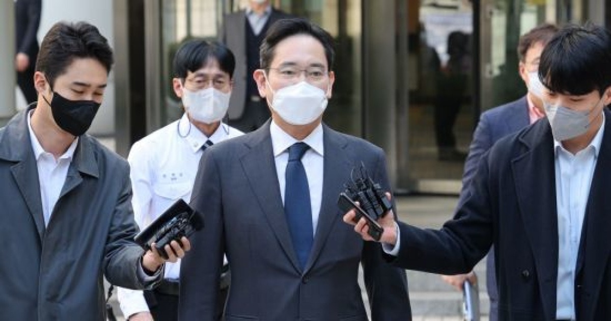 [이재용 회장 취임]이재용 "어깨 무거워져… 국민 신뢰·사랑받는 기업 만들어보겠다"