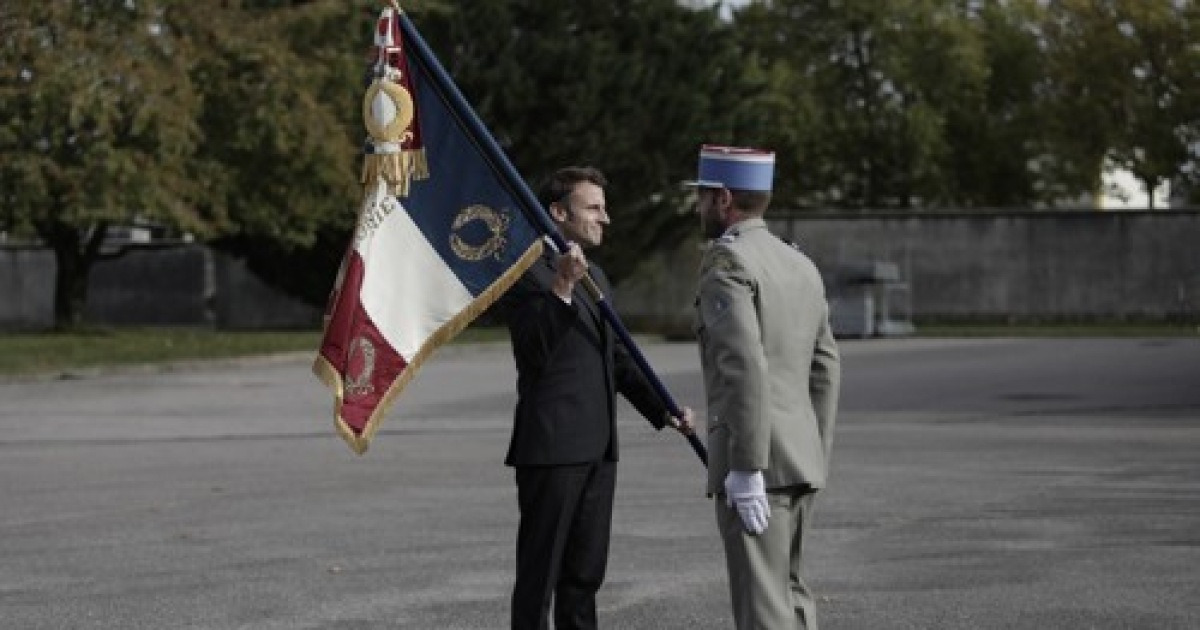 France Weapons