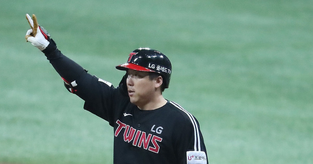 [PO4] LG 김현수, PS 통산 최다 병살타 타이기록 '11개'