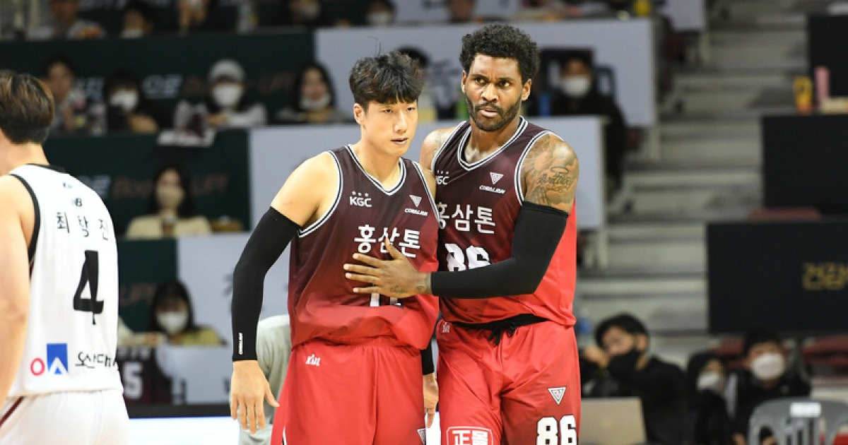 [BK 리뷰] ‘주전 고른 활약’ KGC인삼공사, KT 꺾고 2연승 & 단독 선두 유지