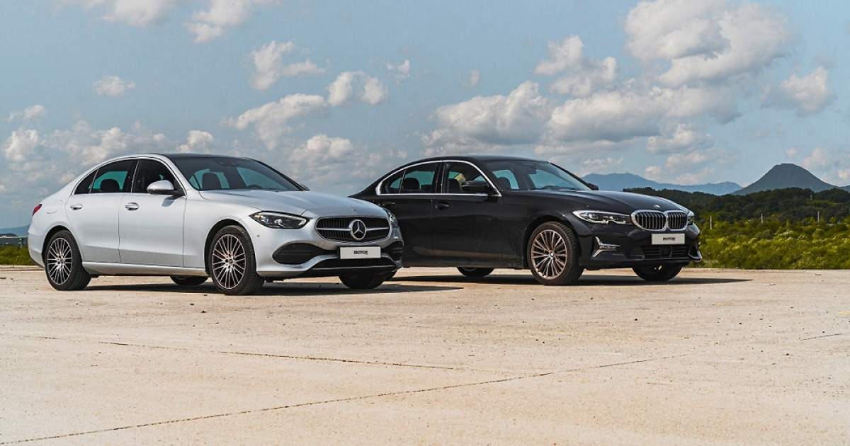 둘 중 누군가는 도전자! 메르세데스 벤츠 C200 VS BMW 320i | 모터매거진