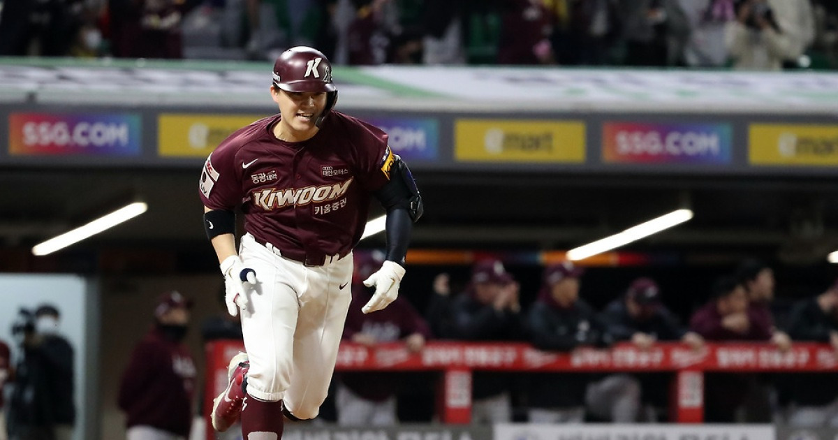 [KS1] '전병우 10회 결승타' 키움, SSG에 7-6 신승…76.3% 확률 잡았다
