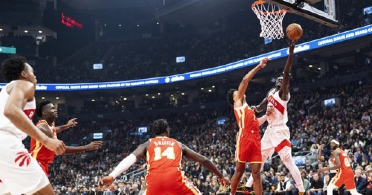 Hawks Raptors Basketball