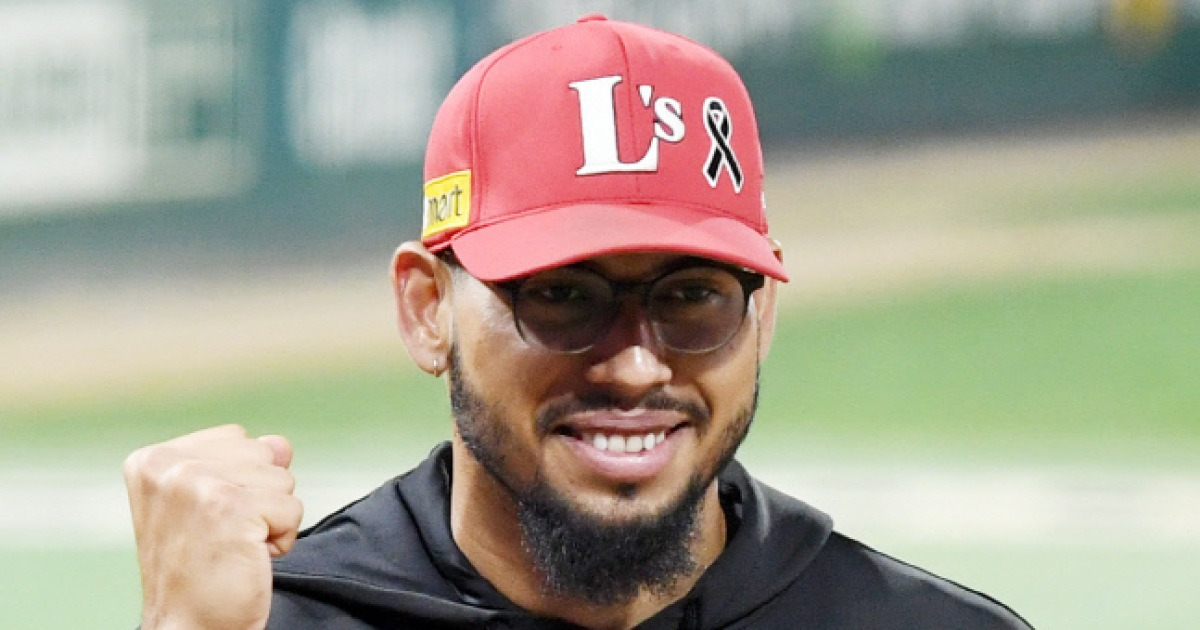 [포토]SSG 폰트, 7이닝 1실점 호투로 KS 2차전 MVP