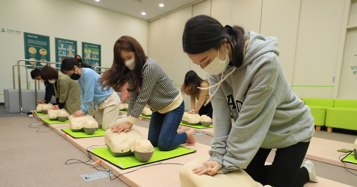 CPR training programs garner attention after Halloween disaster