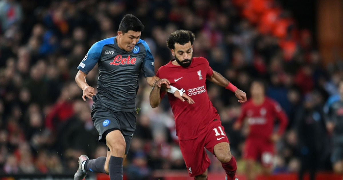 ‘13연승 행진 종료’ 나폴리, 리버풀 원정 0-2 패...‘UCL 16강은 조 1위로’