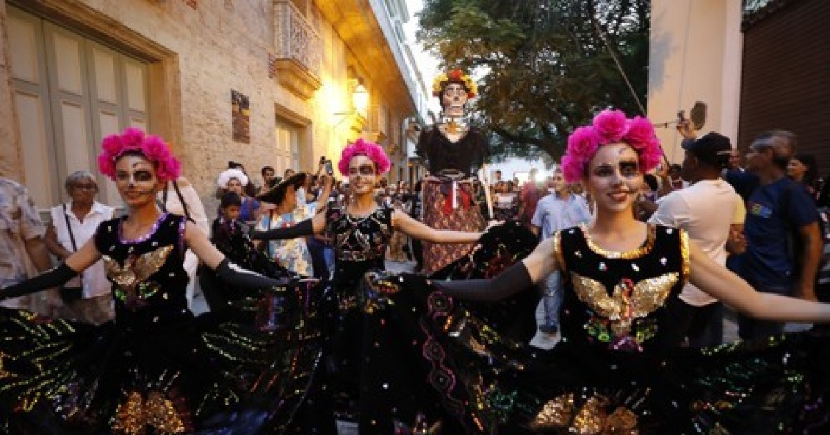 CUBA TRADITIONS DAY OF THE DEAD