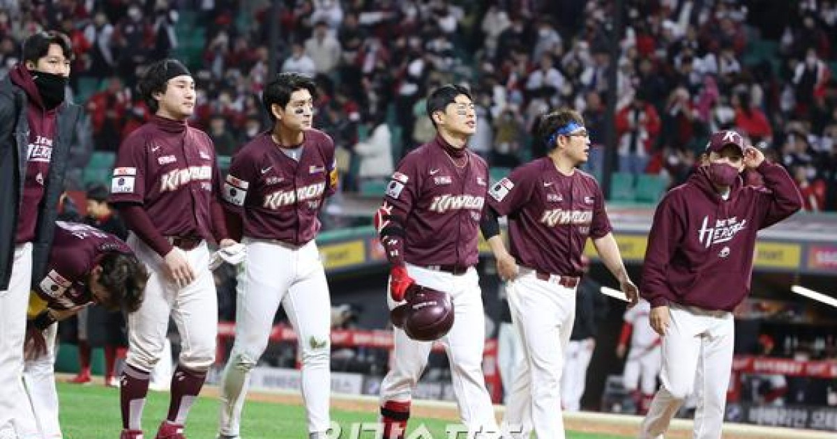 [KS2] 6회 공 7개 던진 폰트, SSG 약점 꺼내지 못한 키움