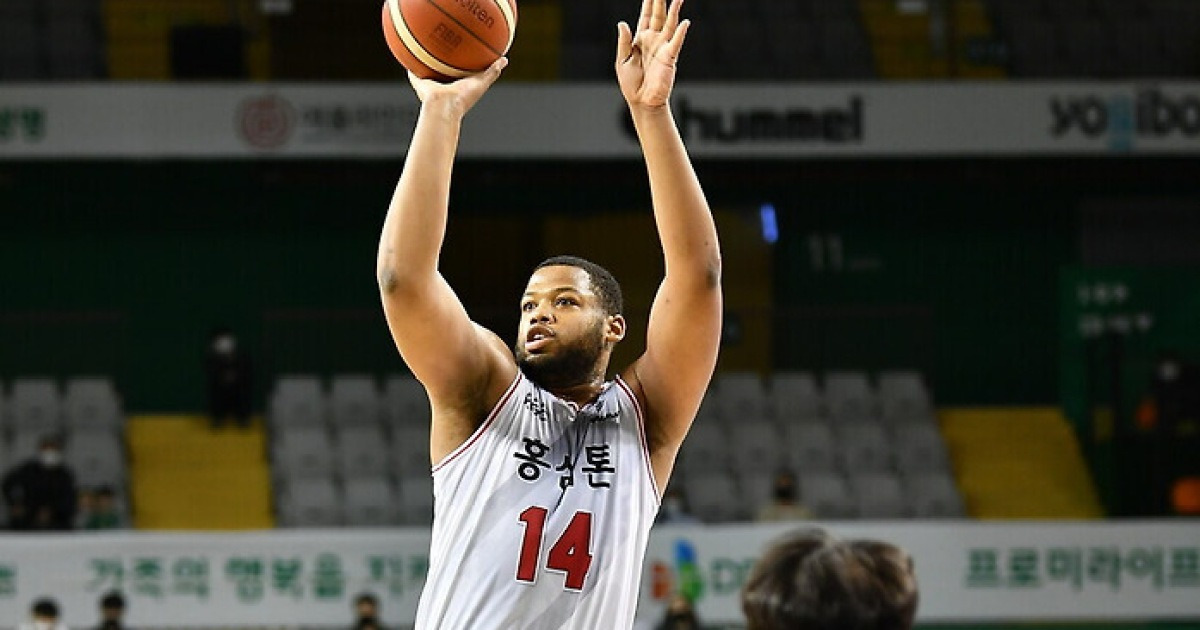 ‘3점슛 7/10’ 스펠맨, 순도 높았던 화력쇼…KGC 1위 수성 주도