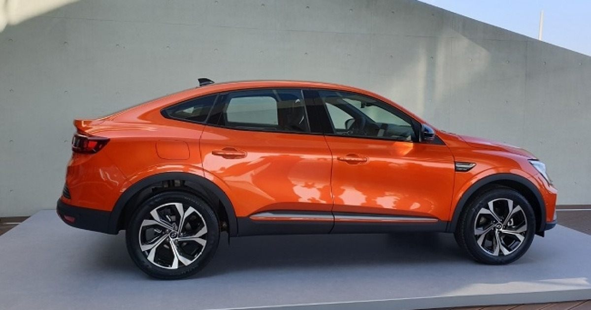 연비 23km 르노 XM3 하이브리드…유럽인기 이어갈까